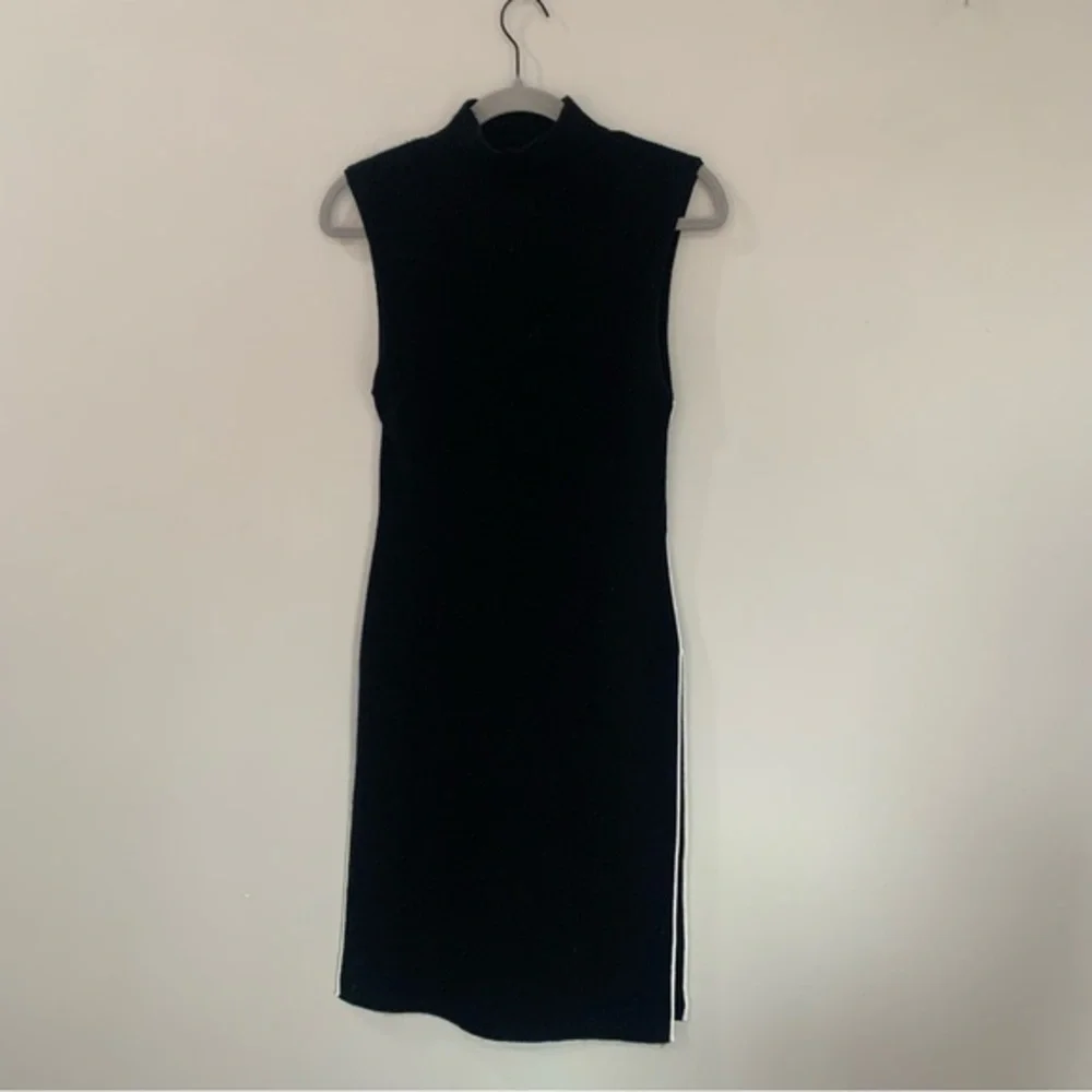 Alice + Olivia | Sweaters | Alice Olivia Tunic Sweater Stori Turtleneck ...